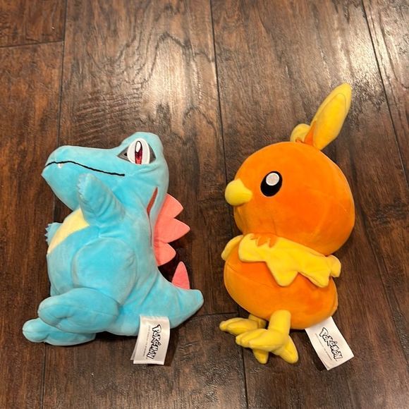 Pokemon | Toys | Pokemon Totodile Plush8 Figure Andpokmon Center ...